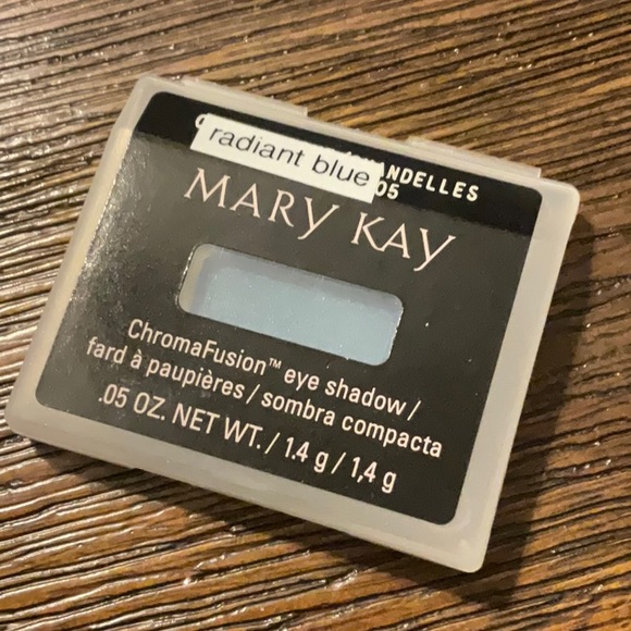 Mary Kay | Makeup | Radiant Blue Mary Kay Chromafusion Eye Shadow ...